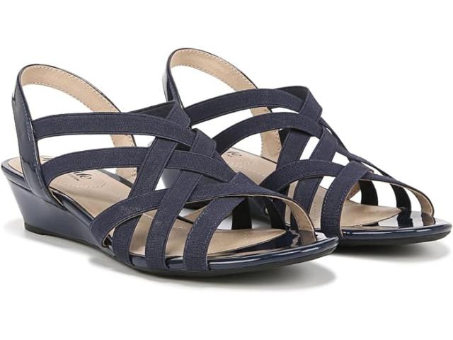 (取寄) ライフストライド レディース ヨン ストラップ ウェッジ サンダル LifeStride women Yung Strappy Wedge Sandals Lux Navy