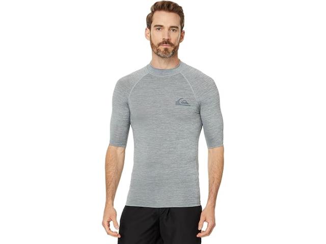 (取寄) クイックシルバー メンズ エブリデイ UPF50 ショート スリーブ ラッシュガード Quiksilver men Everyday UPF50 Short Sleeve Rashguard Quarry