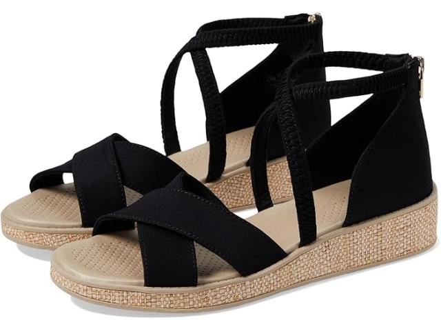 (取寄) ビジーズ レディース バリ サンド ストラップ ウェッジ サンダル Bzees women Bali Sand Strappy Wedge Sandals Black