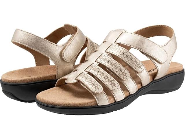 (取寄) トロッターズ レディース ティキ レーザー Trotters women Tiki Laser Gold llic