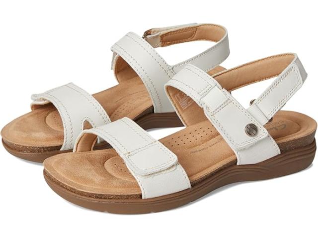 (取寄) クラークス レディース エイプル クローバー Clarks women April Clover Off White Combi Leather