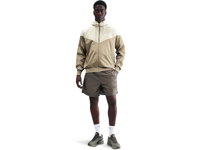 (取寄) ナイキ メンズ スポーツウェア ウインドランナー フーデット ジャケット Nike men Sportswear Windrunner Hooded Jacket Parachute Beige/Light Khaki/White