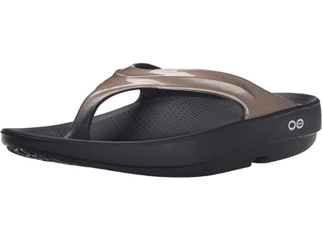 (取寄) ウーフォス レディース ウーララ サンダル OOFOS women  OOlala Sandal Black/Latte