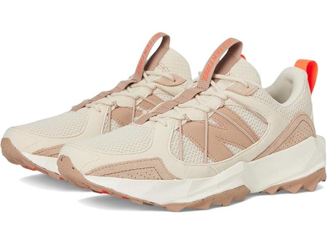 (取寄) ニューバランス レディース テクトレル New Balance women Tektrel Bisque/Flat Taupe/Urgent Red