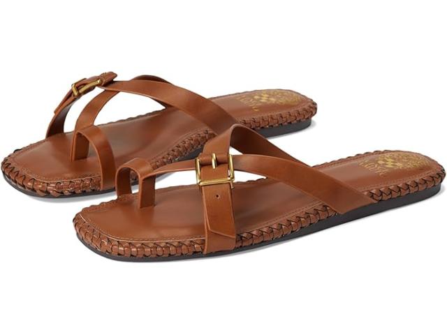 (取寄) ヴィンスカムート レディース トゥ ループ フラッツ サンダル Vince Camuto women Kellon Toe Loop Flat Sandals Caramello