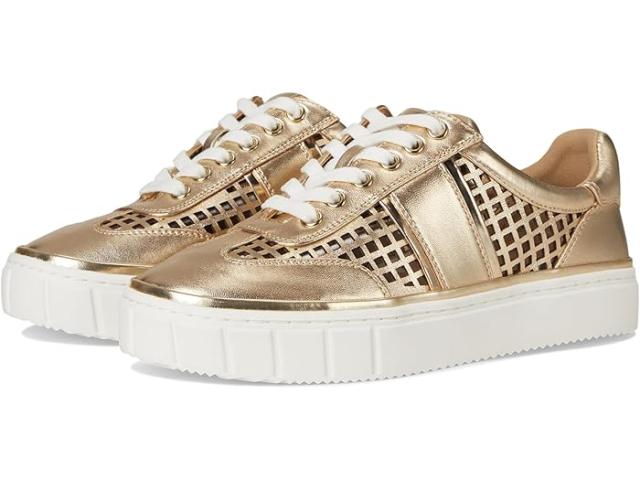 (取寄) ヴィンスカムート レディース ライデン カット-アウト プラットフォーム スニーカー Vince Camuto women Raiden Cut-out Platform Sneakers Egyptian Gold