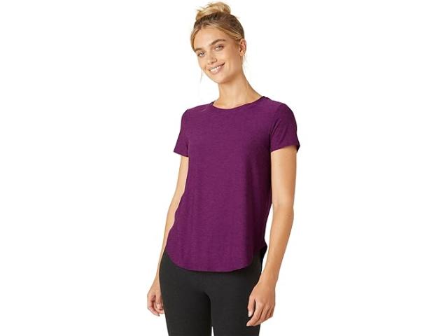 (取寄) ビヨンドヨガ レディース フェザーウェイト オン ザ ダウン ロウ ティー Beyond Yoga women Featherweight On The Down Low Tee Aubergine/Beet
