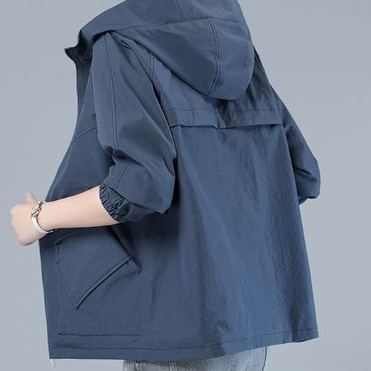 アウター ジャンパー パーカー 長袖 襟なし 前開き ファスナー ポケット フード付き かわいい きれいめ シンプル 大人 上品 おしゃれ かっこいい こなれ感 ラフ 個性的 主役級 存 メンズライク