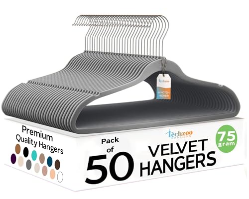 Techzoo プレミアムベルベットハンガー 50本パック 超薄型 ノンスリップ 大人用 フェルト 省スペース スリムスーツハンガー クローゼット用 高耐久 コート パンツ ジャケット ドレスハンガー 360°回転フック 耐荷重10ポンド グレー