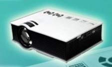 【中古品】高性能 / 多機能 コンパクト 最大投射130インチ対応 HDMI LED プロジェクタ(中古品)