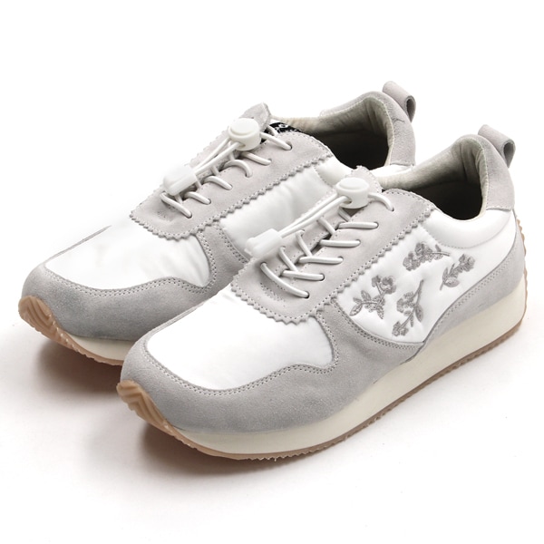 スーパーハッカ（SUPER HAKKA）/アシンメトリーフラワー刺繍スニーカー