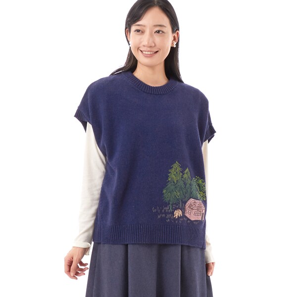 スーパーハッカ（SUPER HAKKA）/SUPER HAKKA×サクマ ユウコ 「森の家」/「SQUIRREL」モチーフ刺繍ニットベスト