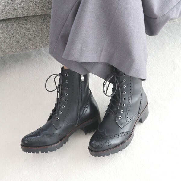 モードカオリ（MODE KAORI）/メダリオンレースアップブーツ/21534