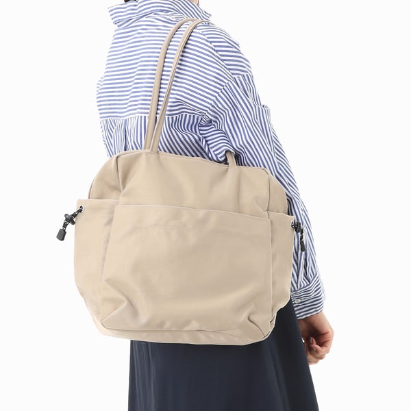 カシュカシュ（cache cache）/カシュカシュ cachecache / ナイロンボストントートバッグの通販はau PAY マーケット - Brand Square by OIOI ...