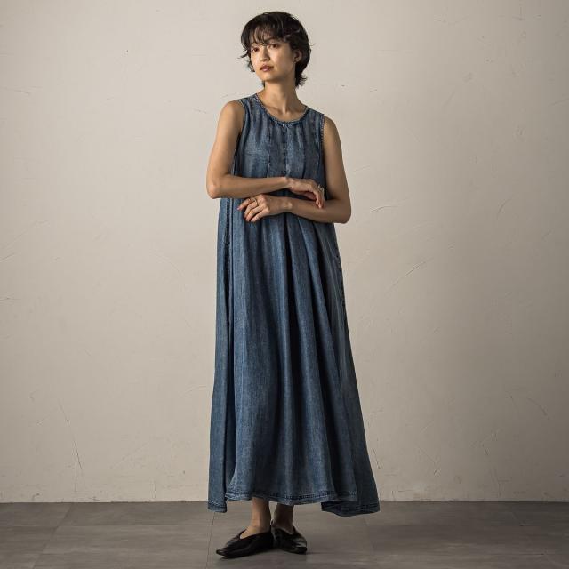 メイソングレイ（MAYSON GREY）/揺れるデニムタックフレアワンピース≪洗濯機で洗える≫