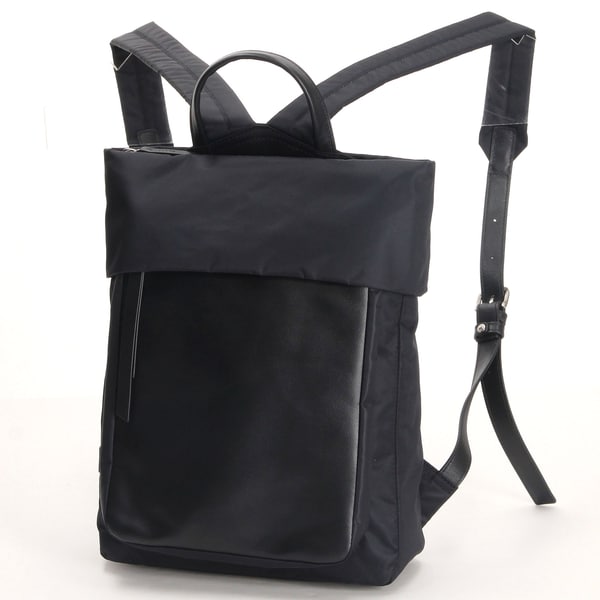 イザック（Y’saccs）/リサイクルナイロン×カウレザー ラップリュック　Sサイズ