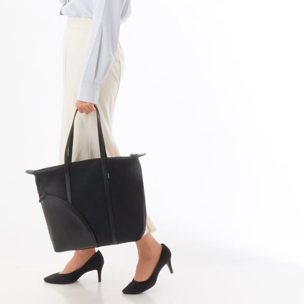 イザック（Y’saccs）/コットンライクナイロントート Mサイズ