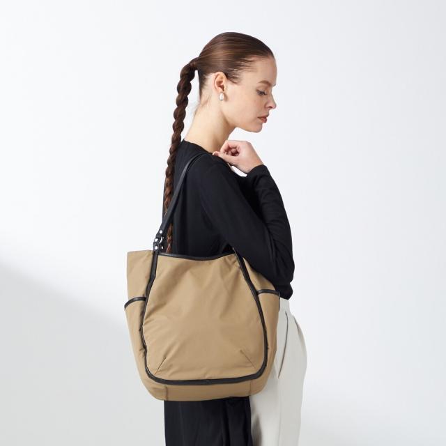 イザック（Y’saccs）/【ムック本掲載】タスランナイロントートバッグ midium