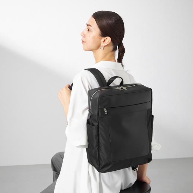 イザック（Y’saccs）/小西真奈美×Y’SACCS コンビスクエアリュックサック