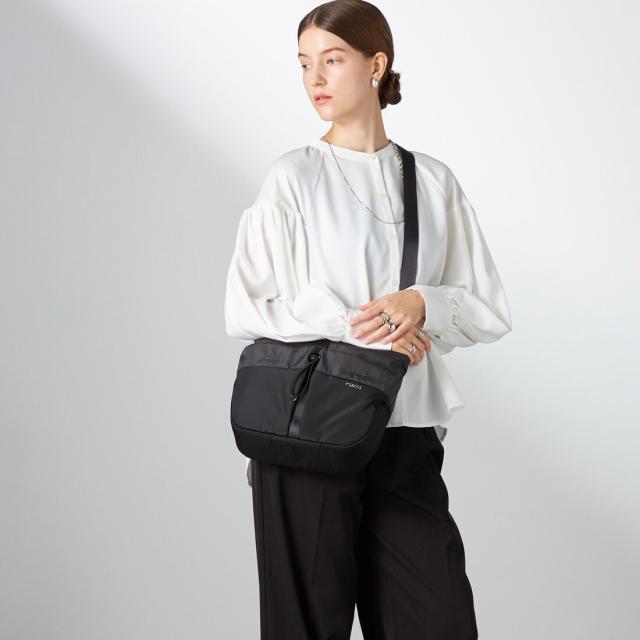 イザック（Y’saccs）/ドローストリング コンビカラーショルダー