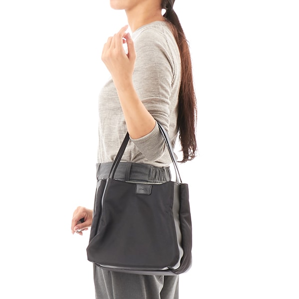 イザック（Y’saccs）/スクエアすっきりトート Sサイズ