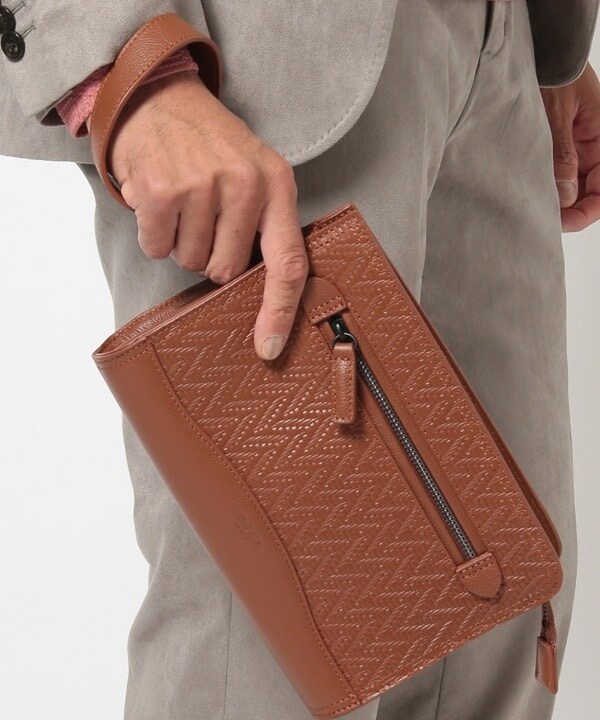 メンズビギ（MEN’S BIGI）/シュリンクレザーへリンボン型押しコンビクラッチバッグ