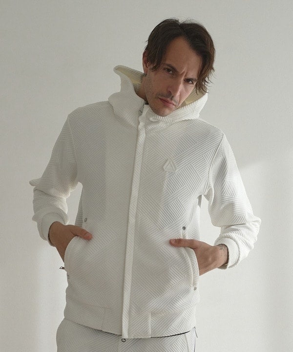 ラトルトラップ（RATTLE TRAP）/フクレジャガードジオメトリック柄ジップパーカー