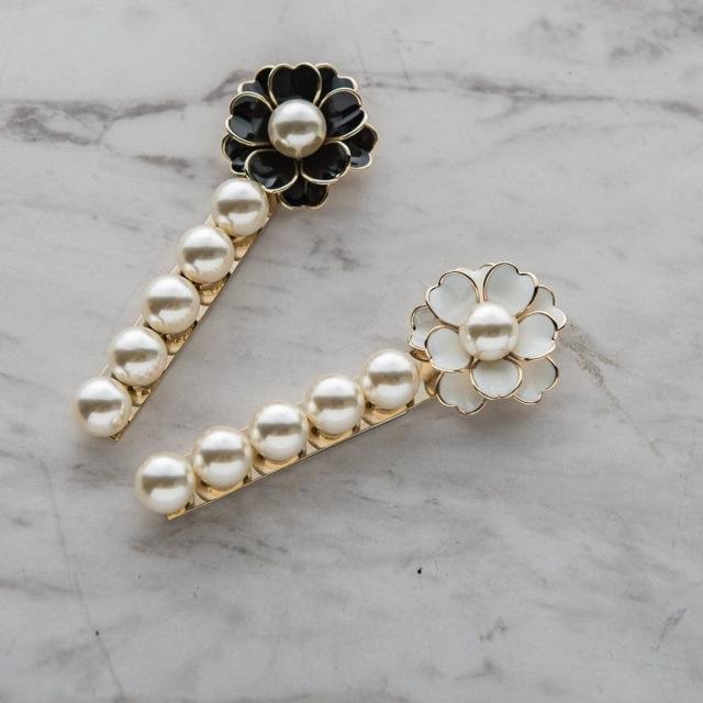 【NEW】ビアッジョブルー（Viaggio blu）/エポフラワーパールブローチ