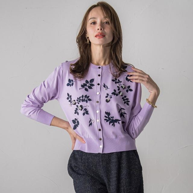 ビアッジョブルー（Viaggio blu）/【新色追加】ボタニカルモチーフ刺繍カーディガン