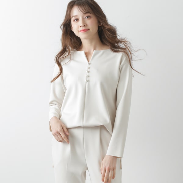 ラ・クープ/アクアスーティングパール付ブラウス