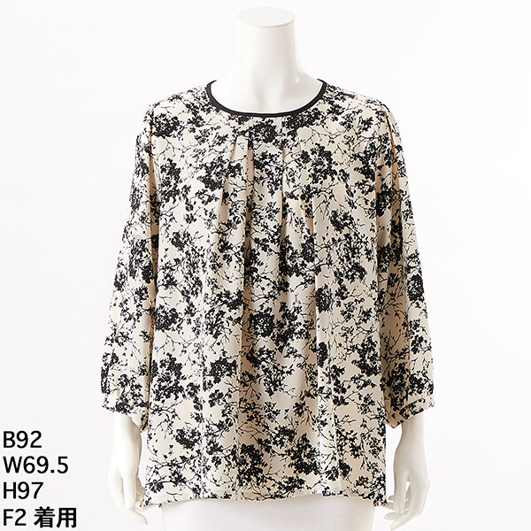 ラ・クープ（LACOUPE）/オリジナル花柄ギャザーブラウス ラ・クープ（LACOUPE）/オリジナル花柄ギャザーブラウスの通販はau PAY