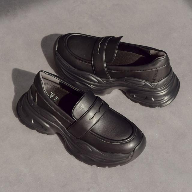 ラウンドアバウト（Round About）/25秋冬新作◆Round About◆5cmヒール◆撥水ボリュームソールローファー