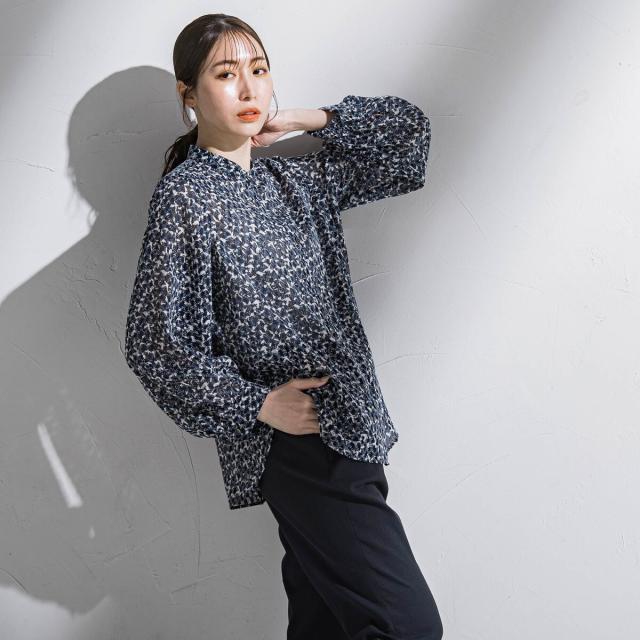 ラエフ（la．f．．．）/ジャガードプリントブラウス≪洗濯機で洗える≫