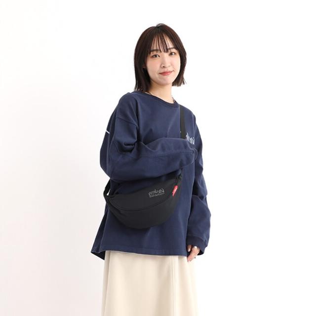 マンハッタンポーテージ（Manhattan Portage）/Bronck Crescent Bag Padded Nylon Taffeta