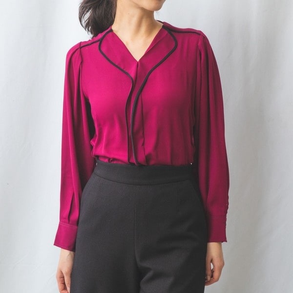 ナラカミーチェ（NARACAMICIE）/【NARACAMICIE】バイカラートリミングVネックブラウス