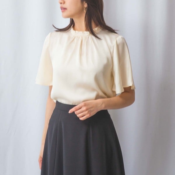 ナラカミーチェ（NARACAMICIE）/【NARACAMICIE】シボサテン衿フリルギャザー半袖ブラウス