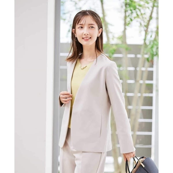 【NEW】アー・ヴェ・ヴェ（a．v．v）/【洗える/ストレッチ/セットアップ対応】ダブルクロスVネックノーカラージャケット