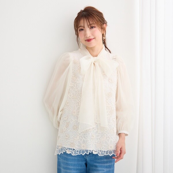 ローズティアラ（Rose Tiara）/オーガンジー刺繍ブラウス