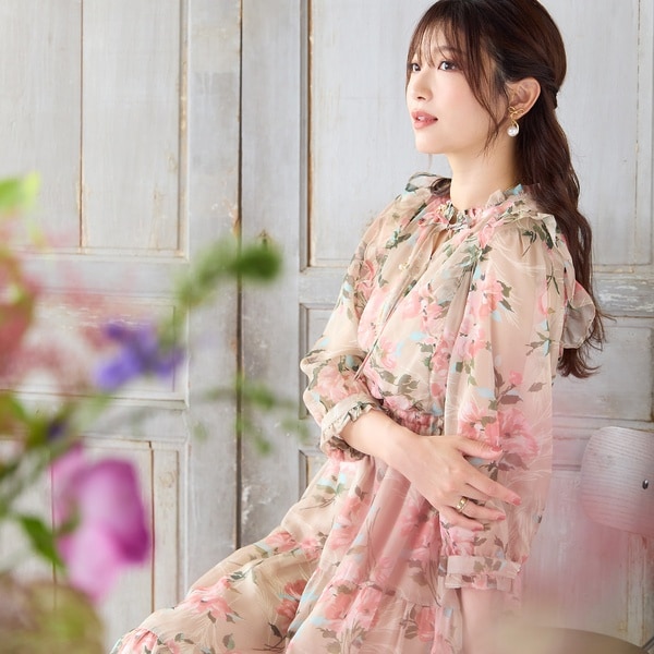 ローズティアラ（Rose Tiara）/【手洗いOK】ボタニカル風フラワーワンピース