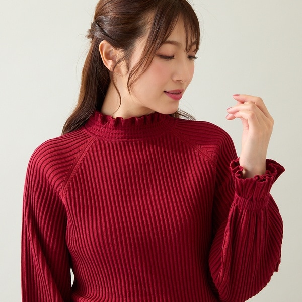 ローズティアラ（Rose Tiara）/【定番人気アイテム】ドロップショルダーフリル襟ニット