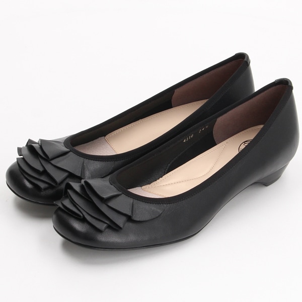 アンリーフ（unReef）/フリルリボンカッターパンプス