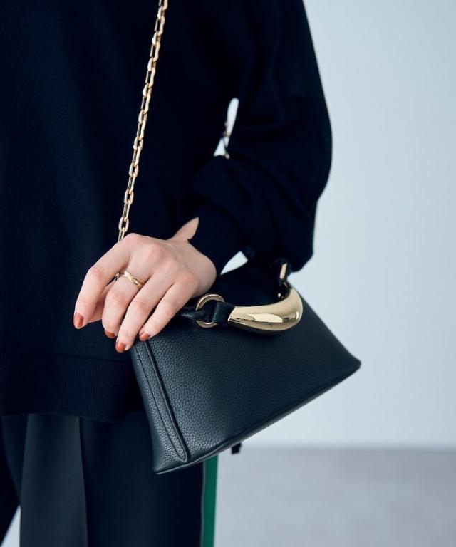 イェッカ ヴェッカ（YECCA VECCA）/【LE VERNIS】Sculpture boxy bag