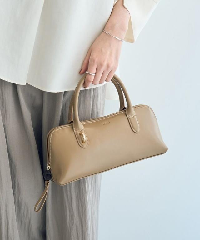 イェッカ ヴェッカ（YECCA VECCA）/【story．】レザーワイドバッグ