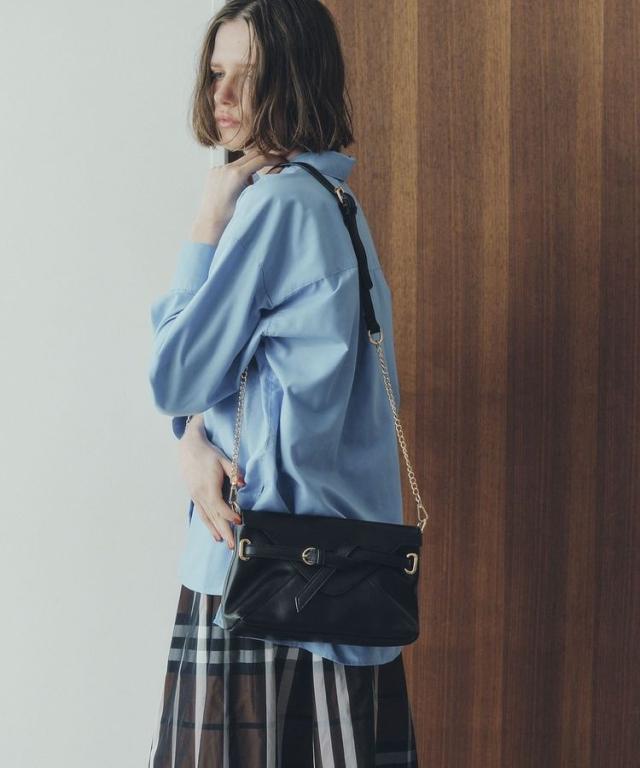 イェッカ ヴェッカ（YECCA VECCA）/ベルトデザインチェーンバッグ