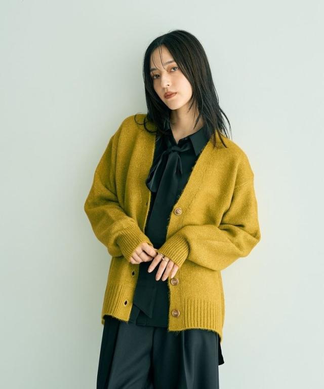 イェッカ ヴェッカ（YECCA VECCA）/ミドル丈Vネックカーディガン
