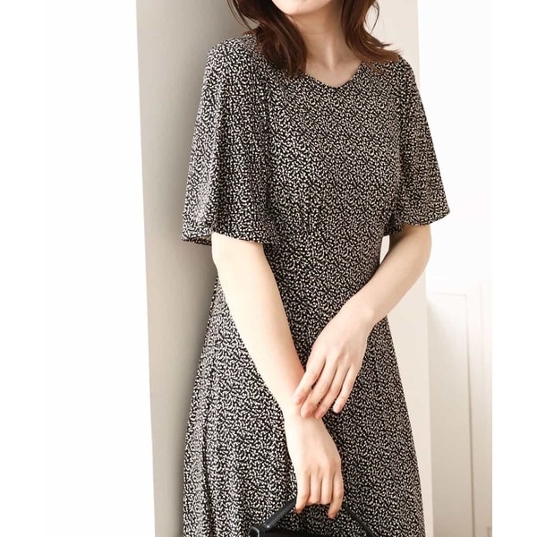 オフオン（OFUON）/フレアスリーブ小花柄ワンピース/洗える/WEB限定サイズあり