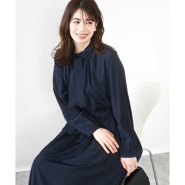 オフオン（OFUON）/パウダーサテン ボウタイワンピース/洗える/WEB限定サイズあり