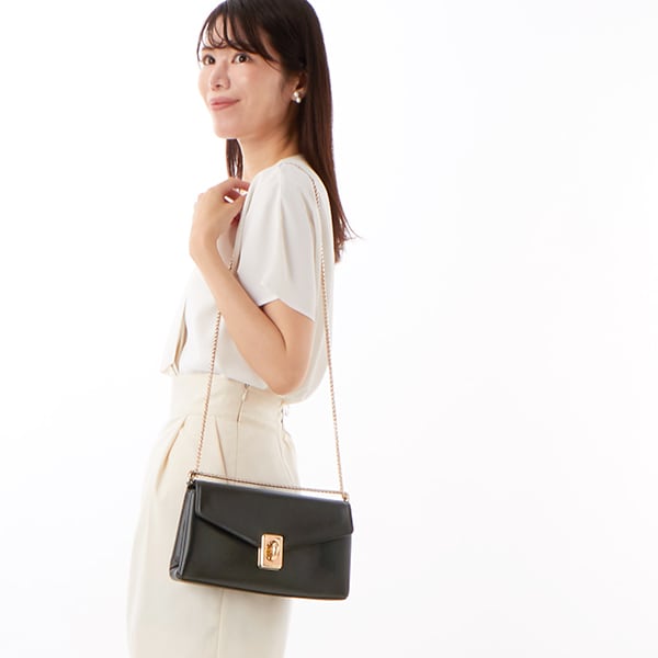 フルラ（FURLA）/FURLA MERIDIANA M ショルダーバッグ