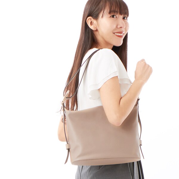 フルラ（FURLA）/【公式】FURLA NUVOLA M ショルダーバッグ