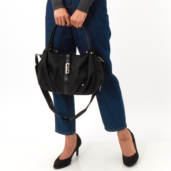 ラ バガジェリー（LA BAGAGERIE）/タックラウンド2WAYバッグ